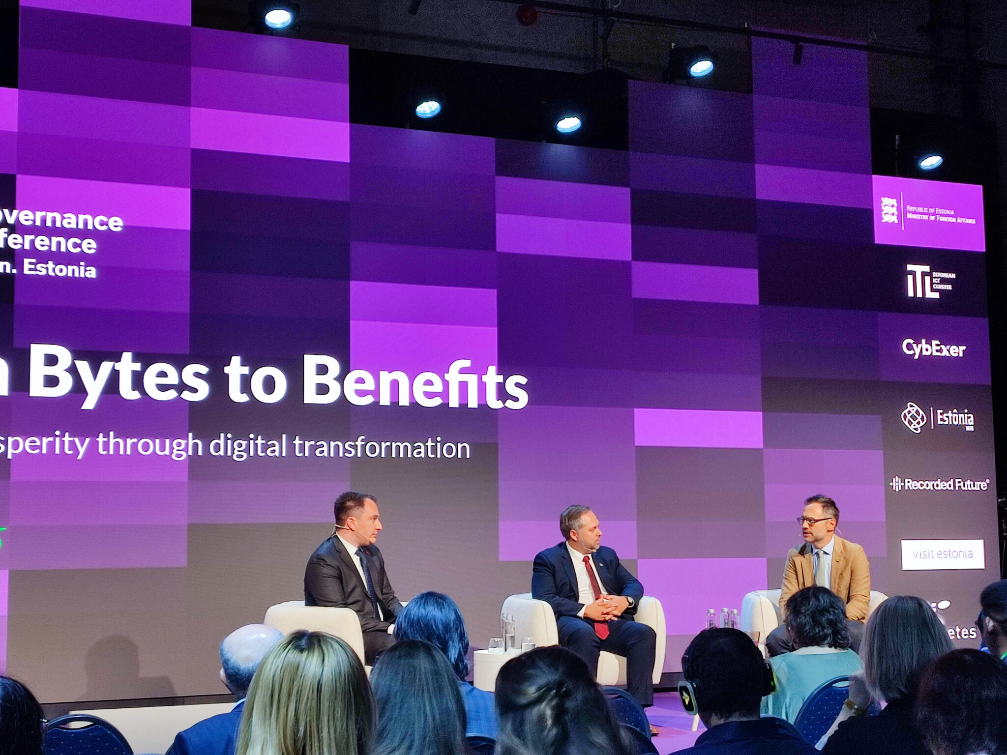 Building Digital Bridges: Empowering Cybersecurity Through Education at ...
